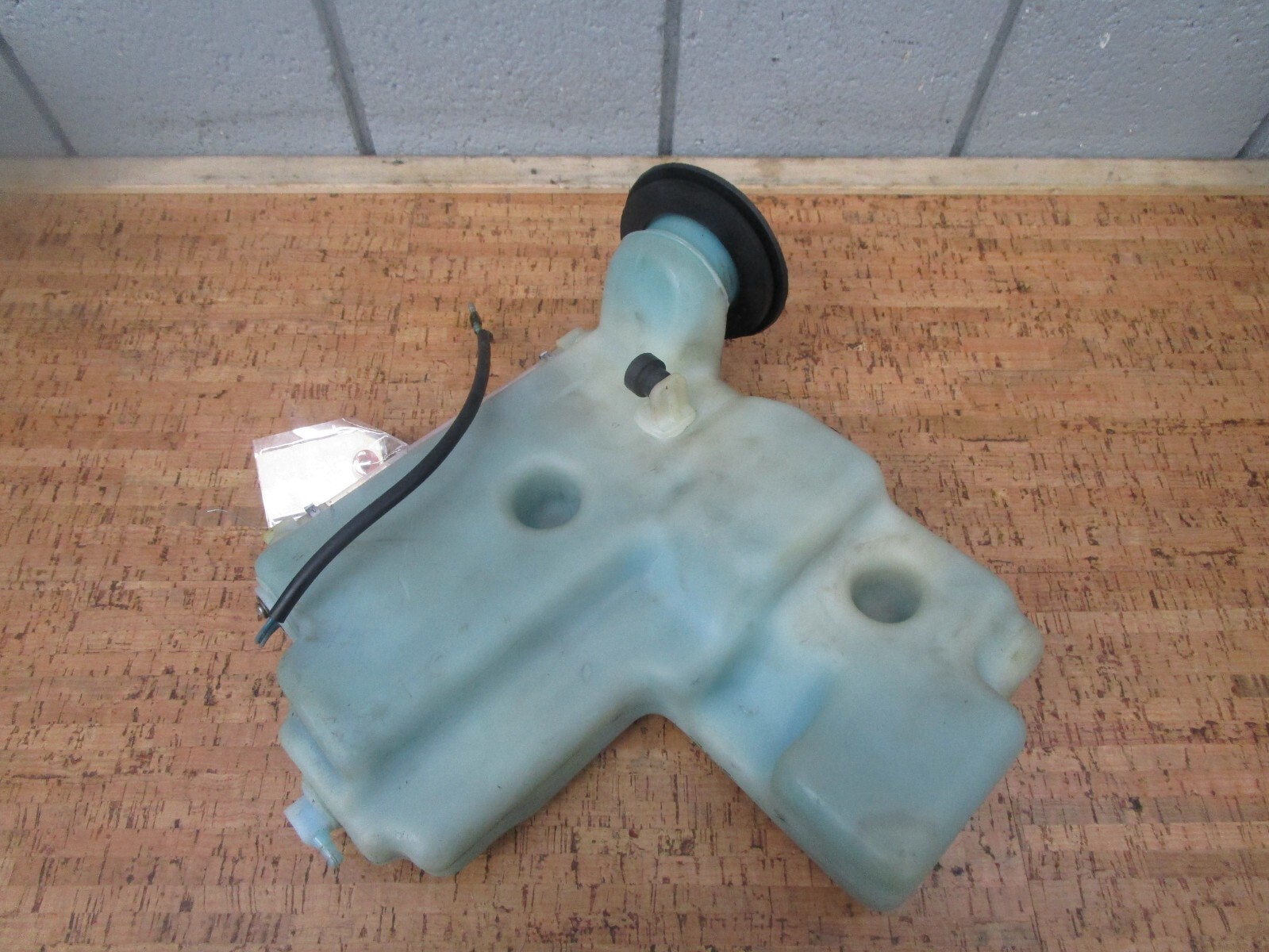 1995 Mercury 60 hp Oil Tank 812718A1 for sale online | eBay
