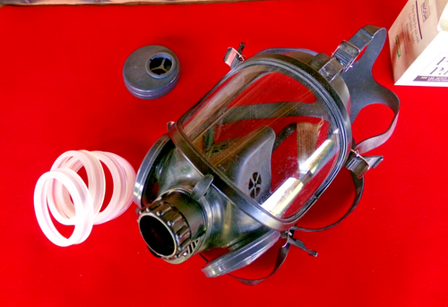 Lab Safety Full Face Gas Mask With Filters & Accessories | eBay