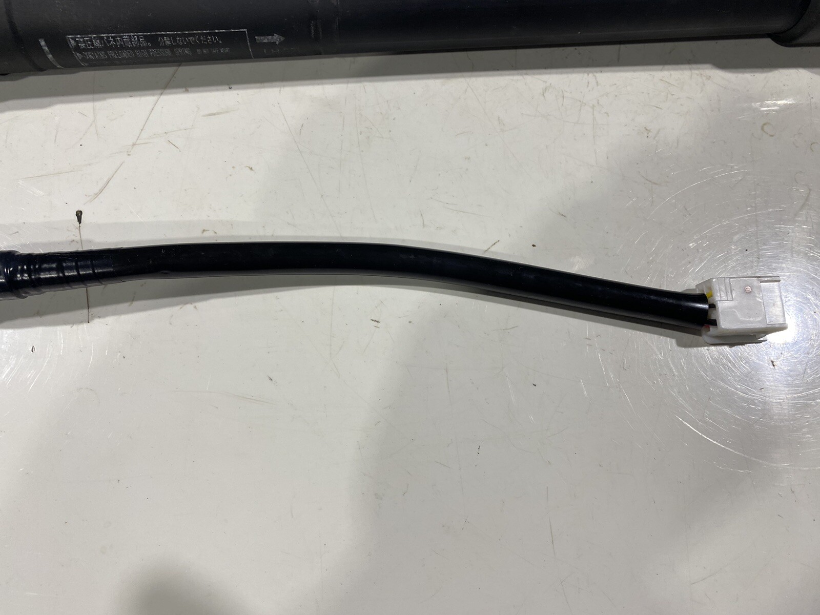 2019-2022 TOYOTA RA4 DRIVER LEFT TRUNK LIFT SUPPORT STRUT SHOCK 68920 ...