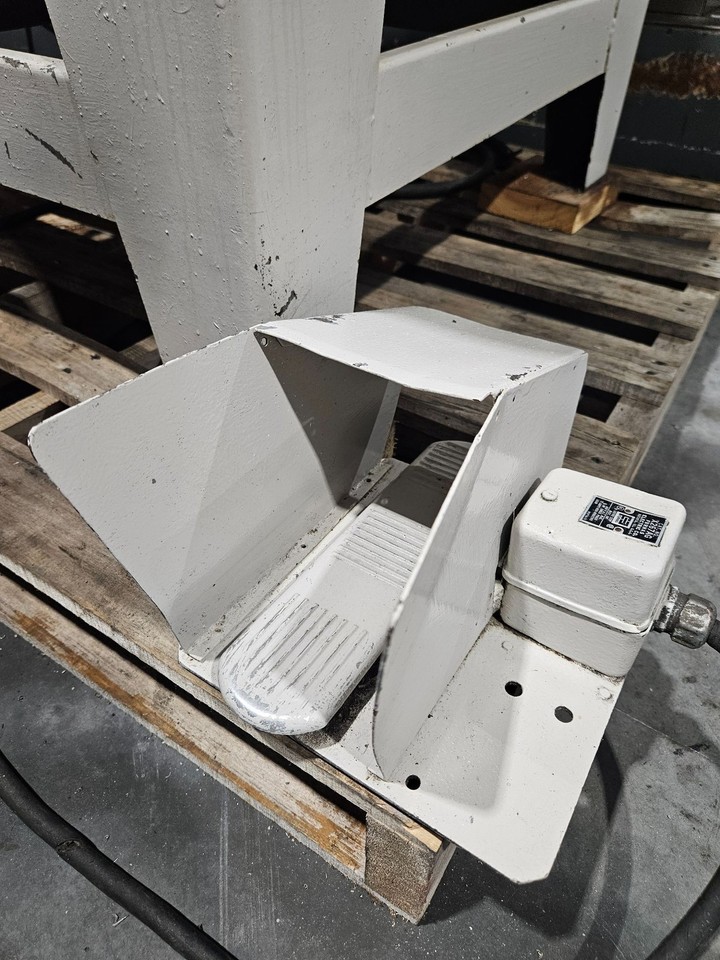 ROCKWELL 15-120 Ram-Type Radial Arm Drill Press & Tapping Foot Pedal ...