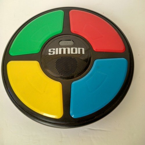 Simon Says Electronic Light Up Game Hasbro 2015 Classic Toy Tested ...