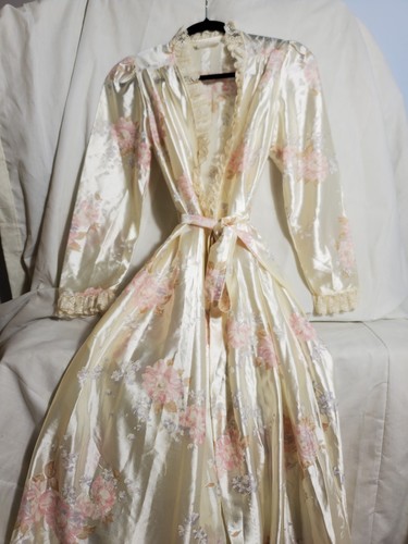 Vintage Jolie Two Size Small Nightgown/robe With Floral Patterns | eBay