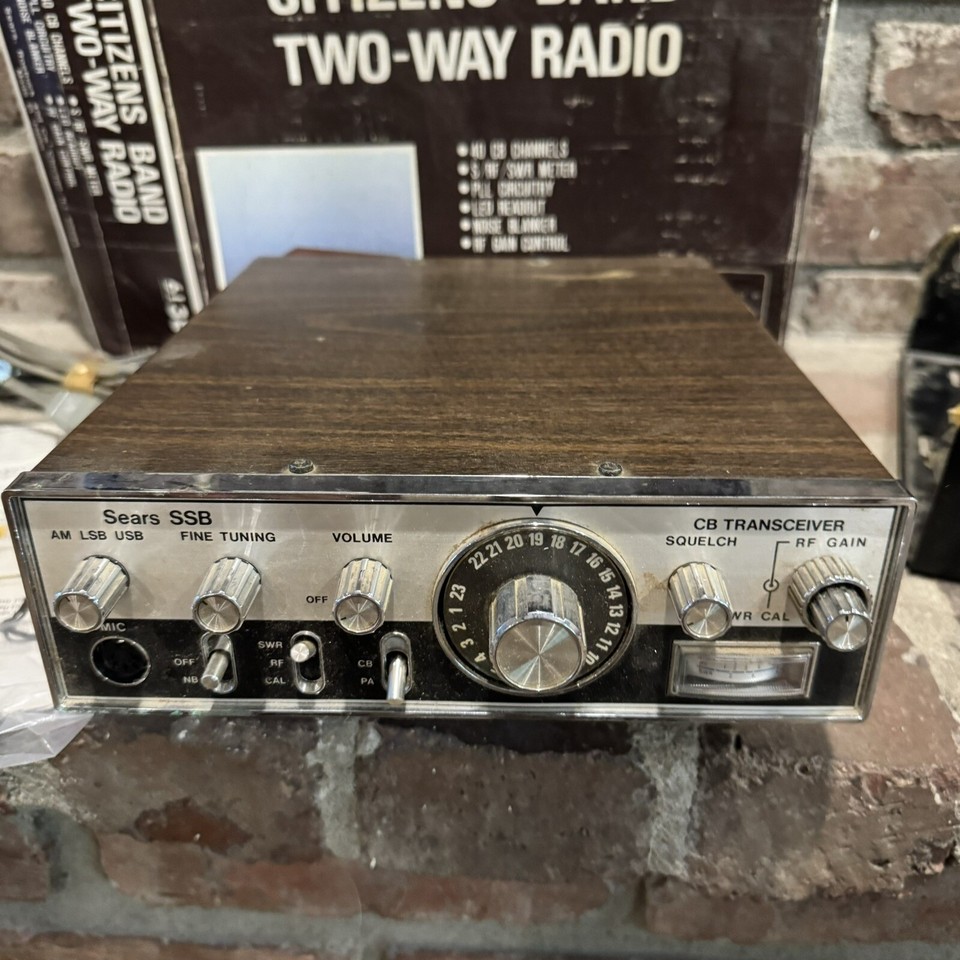 VTG Sears 613808 Two-Way CB Radio Road Talker 40 CB Channel Citizens ...