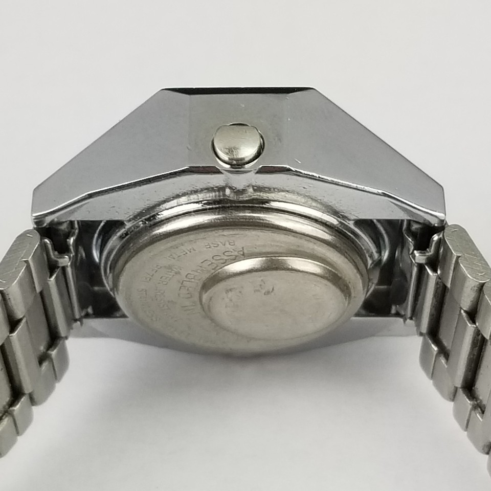 vintage digital LCD watch Timex SSQ 1970's h-cell stainless steel ...