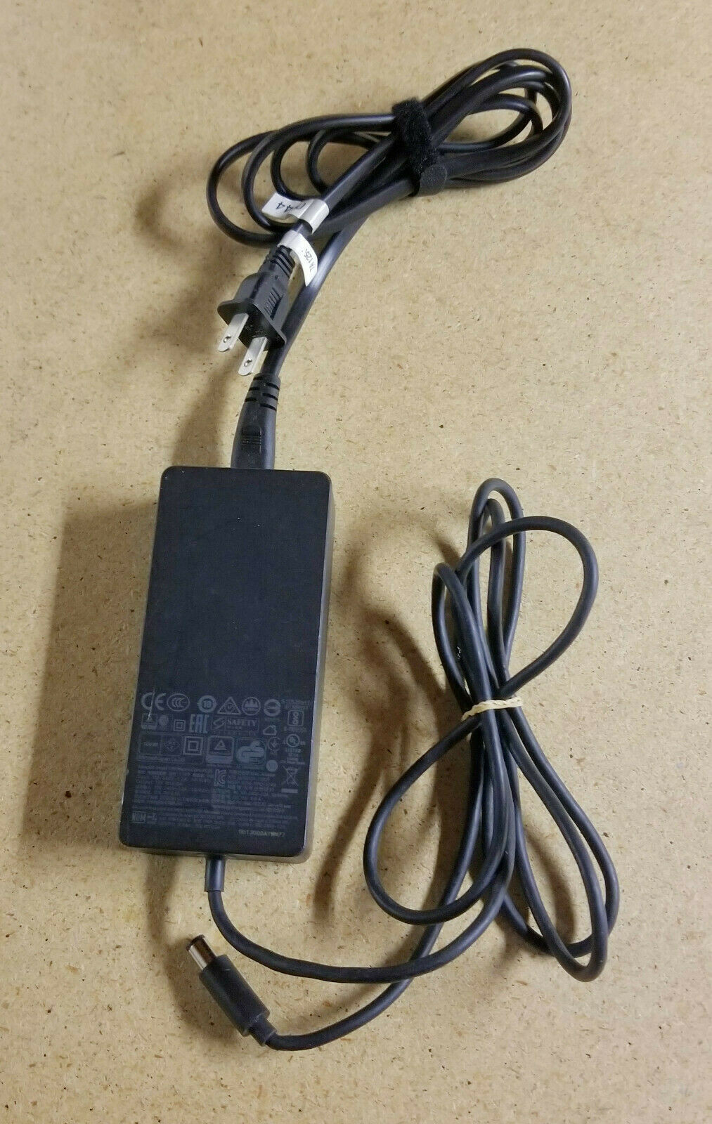 Genuine Original Microsoft 1749 AC adapter Power Supply Charger with ...