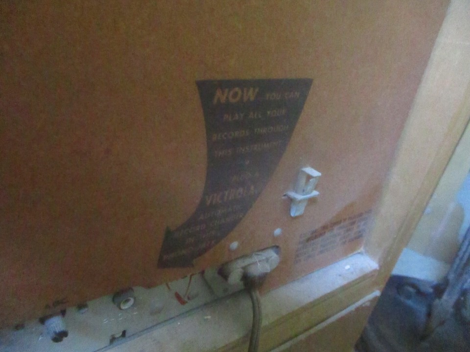1952 RCA Victor Swivel Television 27" Restored UHF VHF Phono Blonde ...