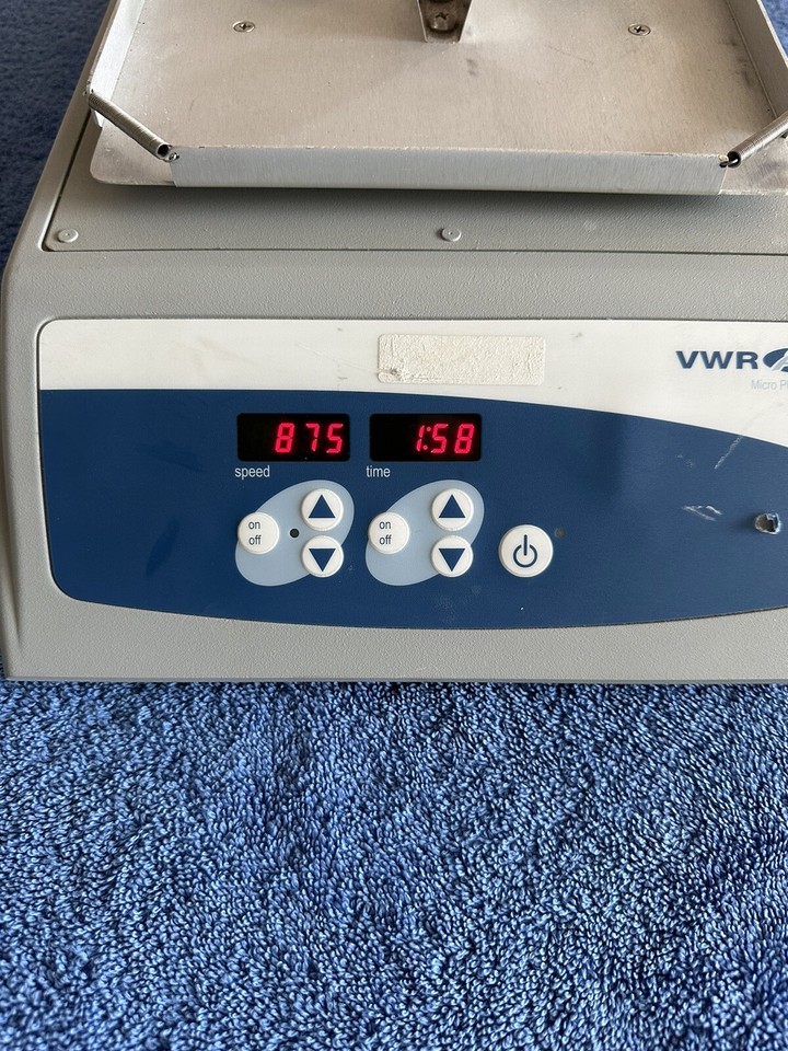 VWR Microplate Shaker [12620-926] | 4 Plate Capacity | 3mm Orbit | 100 ...