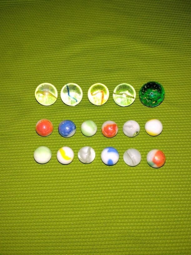 17 Old Collectable Marbles (5 Large & 12 Small) | eBay