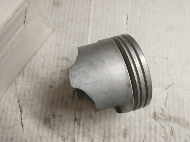 L2314F Piston TRW Forged 307 Chevy Standard Bore Single Non Coated for ...