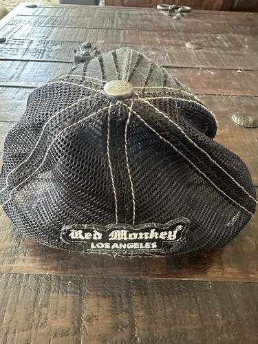 RED MONKEY LOS ANGELES SUGAR SKULL TRUCKER HAT BLACK /WHITE PRE-OWNED ...