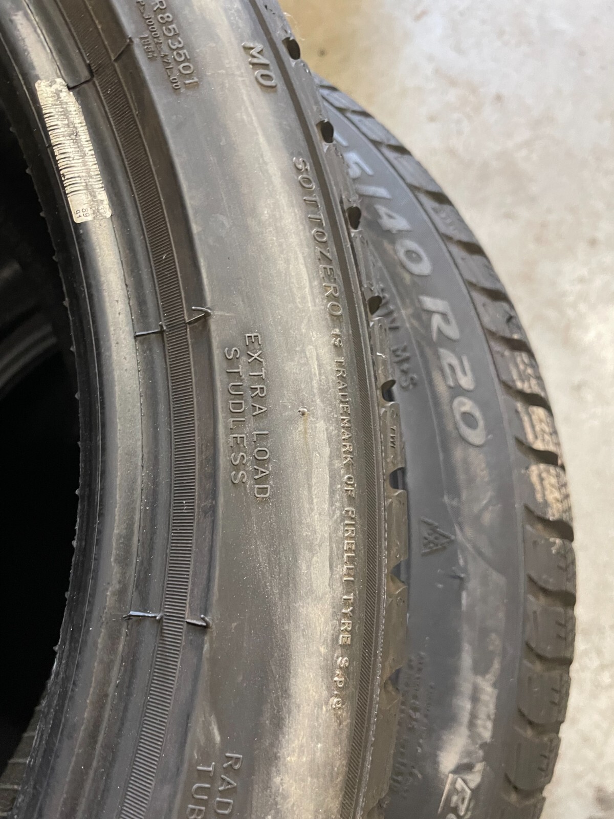 285 35 20 2554020 PIRELLI SOTTO ZERO3 WINTER TYRES 7MM TREAD MERCEDES ...