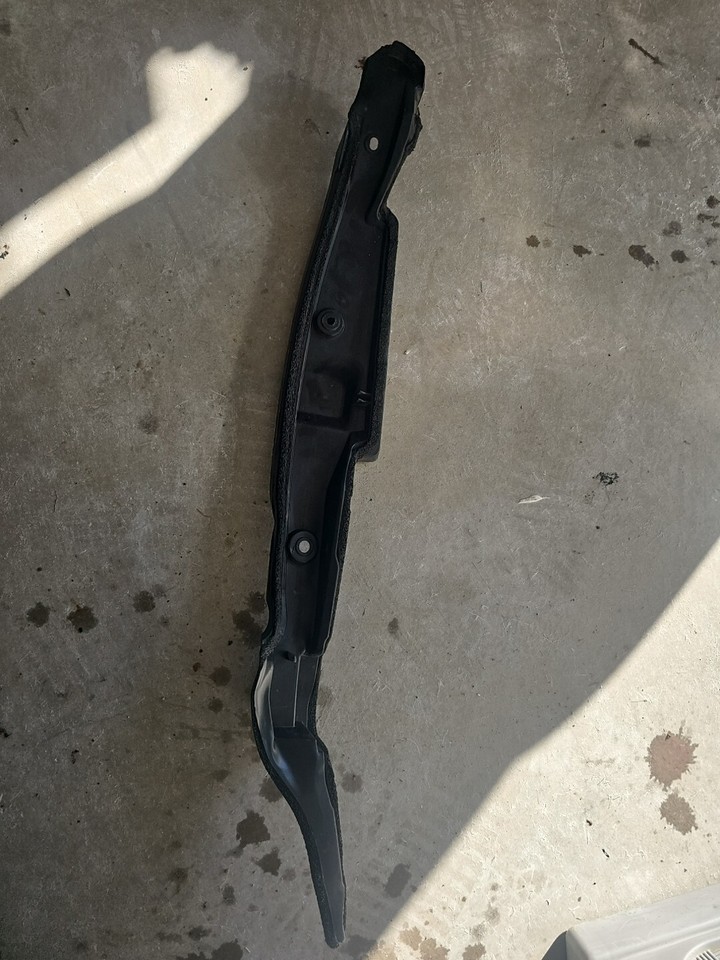 2018-2023 TOYOTA CAMRY FRONT RIGHT FENDER REARWARD SPLASH SHIELD 53882 ...