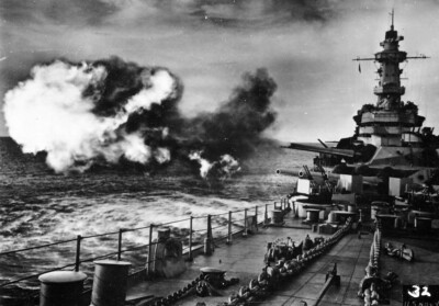 Usa WW II Photo Battleship Missouri Firing Main Guns .. | eBay