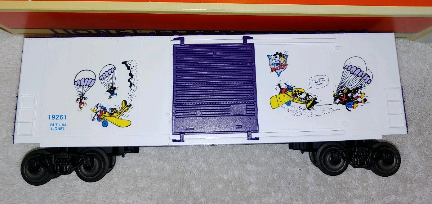 Lionel boxcar #19261 The Perils of Mickey Mouse, Hi-Cube Boxcar 1. NIB ...