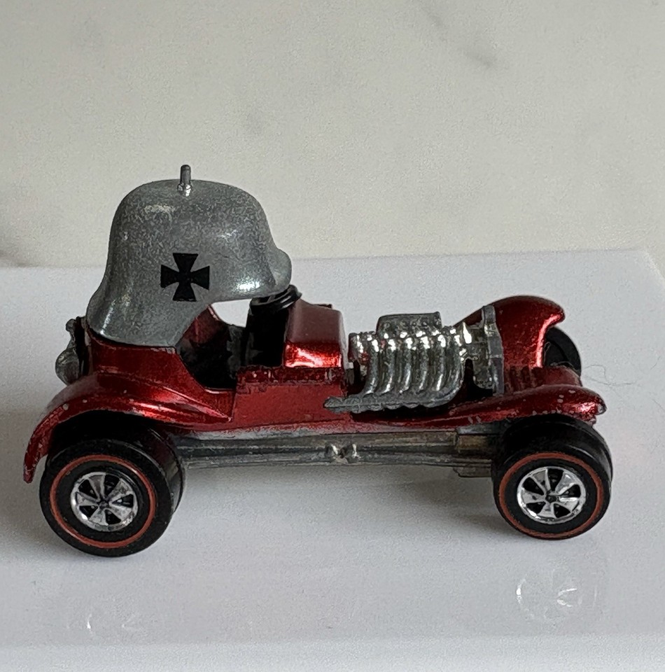 Hot Wheels 1969 Red Baron