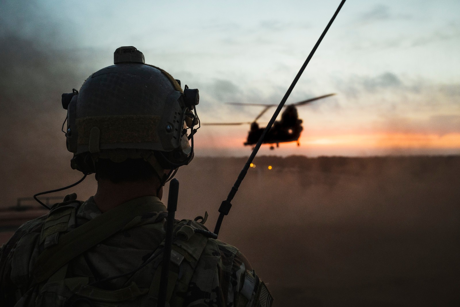 U.S. ARMY TRANSFORMATION AND TRAINING COMMAND T2COM PATCH OCP WITH HOOK ...