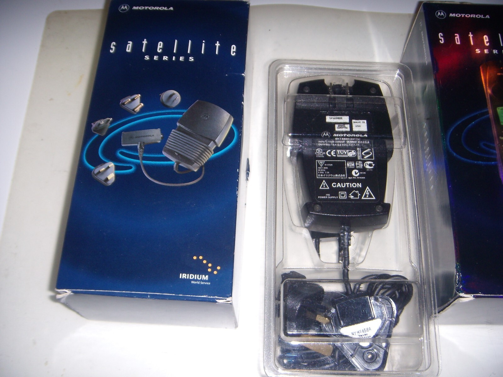 MOTOROLA IRIDIUM 9500 SATELLITE UNICO ORIGINALE 1998 + SCATOLA ...