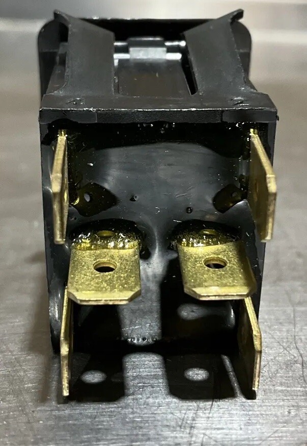 OTTO - ROCKER SWITCH - 120/250VAC - 10.1A - 6 TERMINAL - K200000039 Nos ...