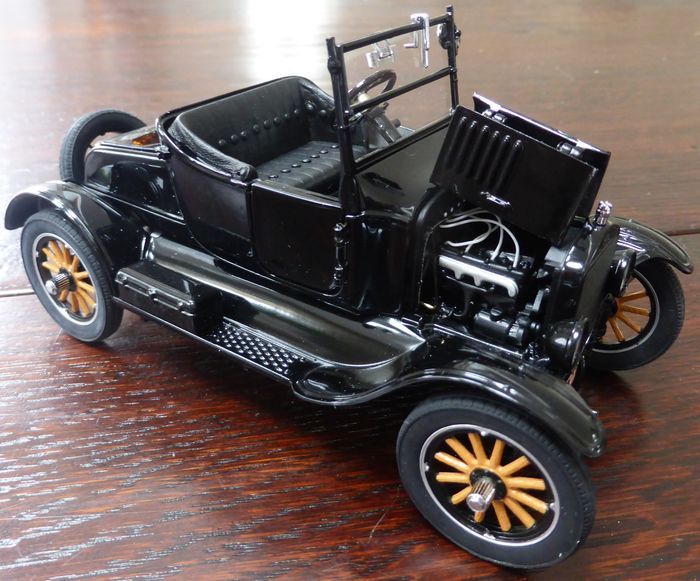 Ford Classic Car Vintage Antique Custom Built TIN Metal Body Model T ...