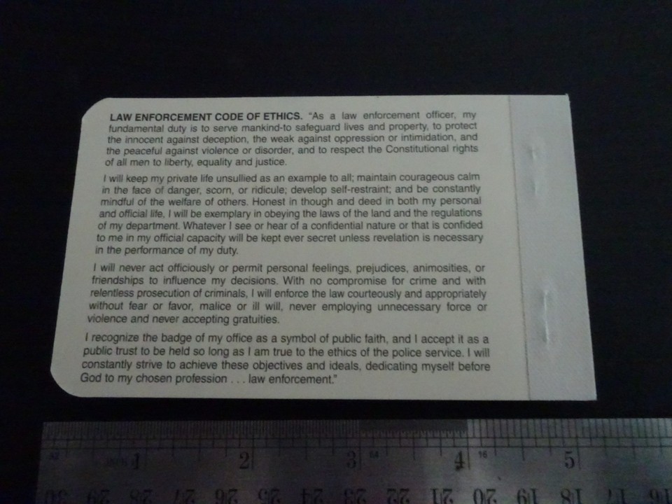 Los Angeles Police Department Field Officer Notebook, 2002 Version ...