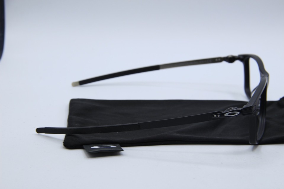 NEW OAKLEY OX8050-0157 PITCHMAN SATIN BLACK AUTHENTIC EYEGLASSES W/CASE ...