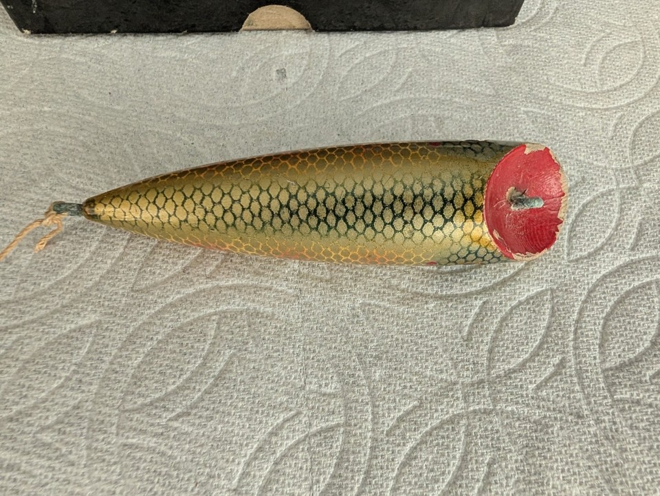 Early Rosegard Wood Fishing Lure Salmon Plug In Box White Shiner Scale ...