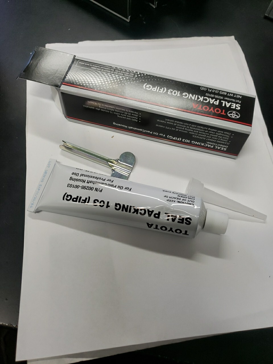 Toyota Seal Packing FIPG 103 for Oil Pan/Camshaft Housing 00295-00103 ...