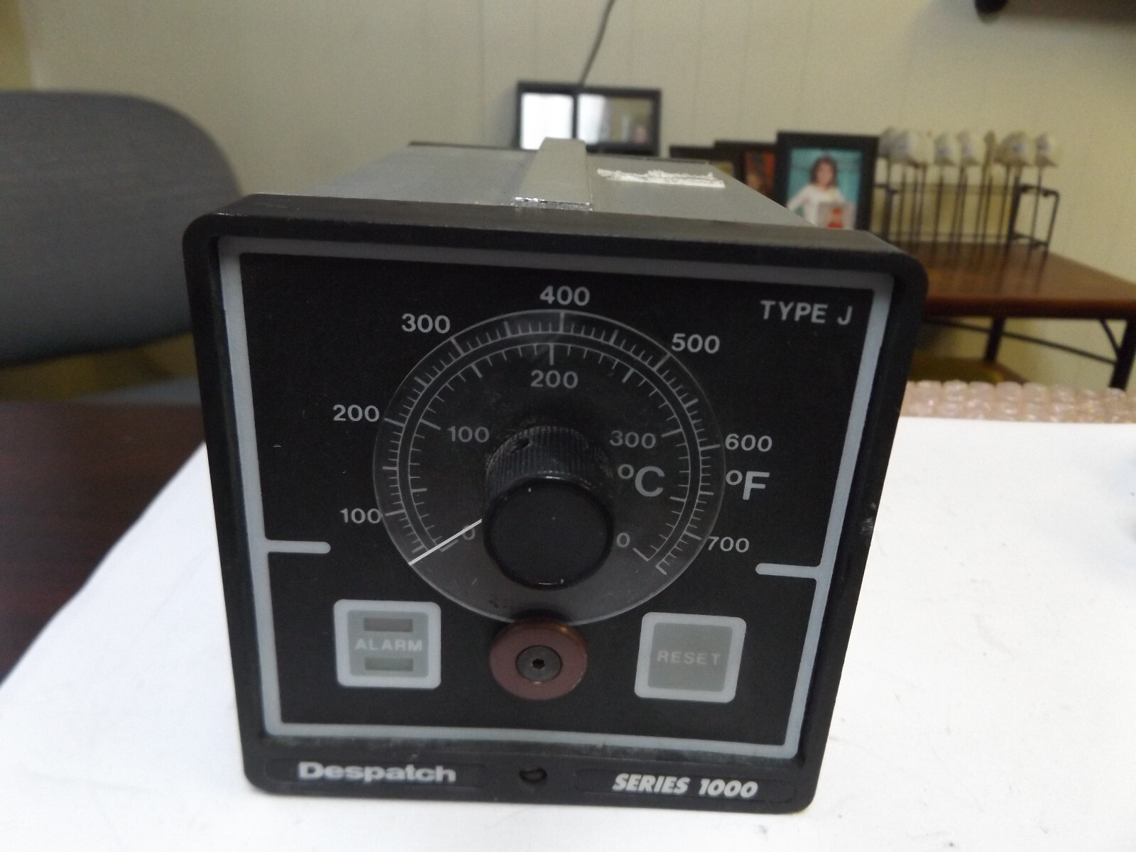 WHOLESALE DESPATCH TEMPERATURE CONTROLLER SERIES 1000 1010113001000 ...