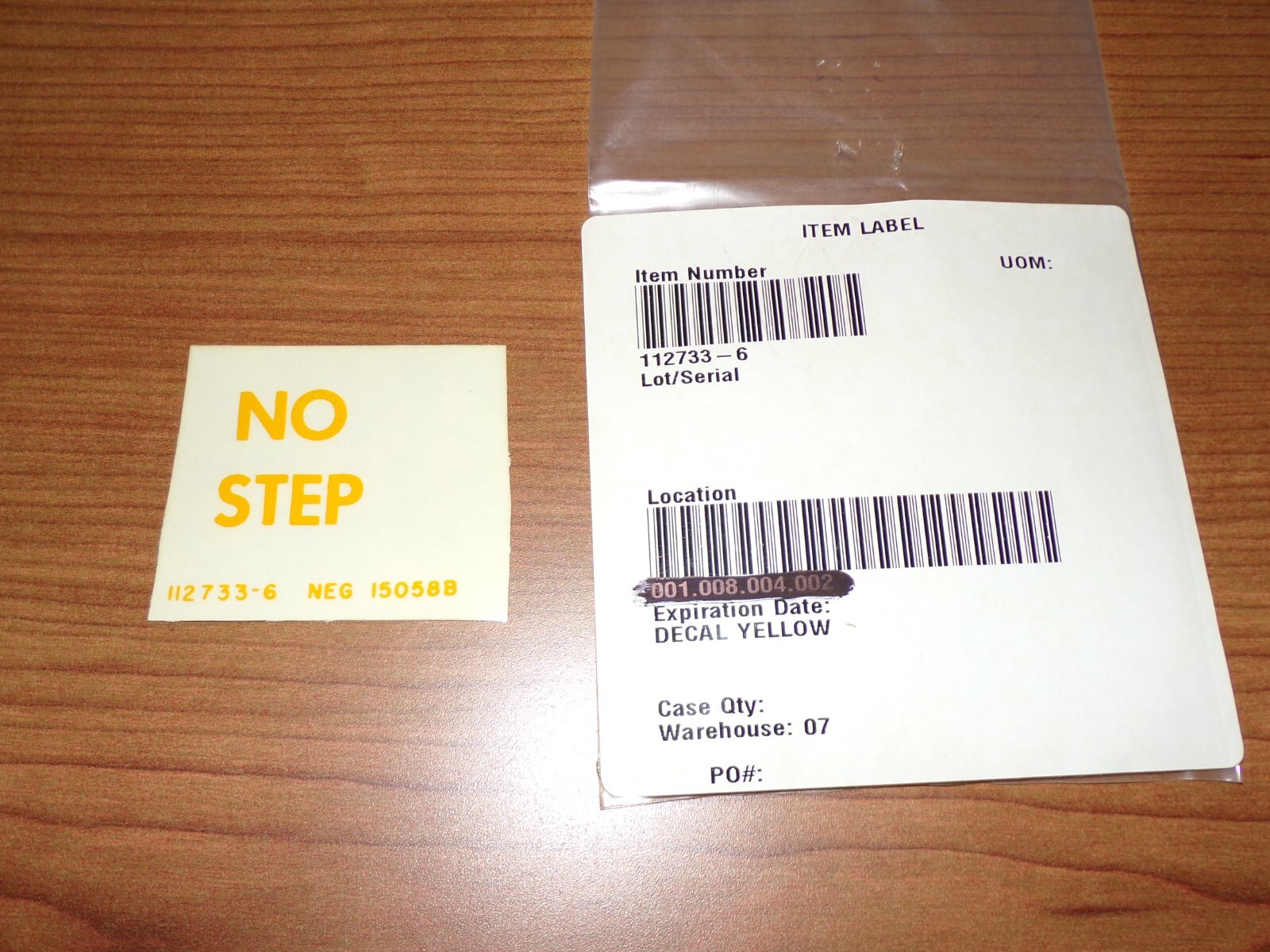 Aircraft Yellow NO STEP Decal 112733-6 | eBay