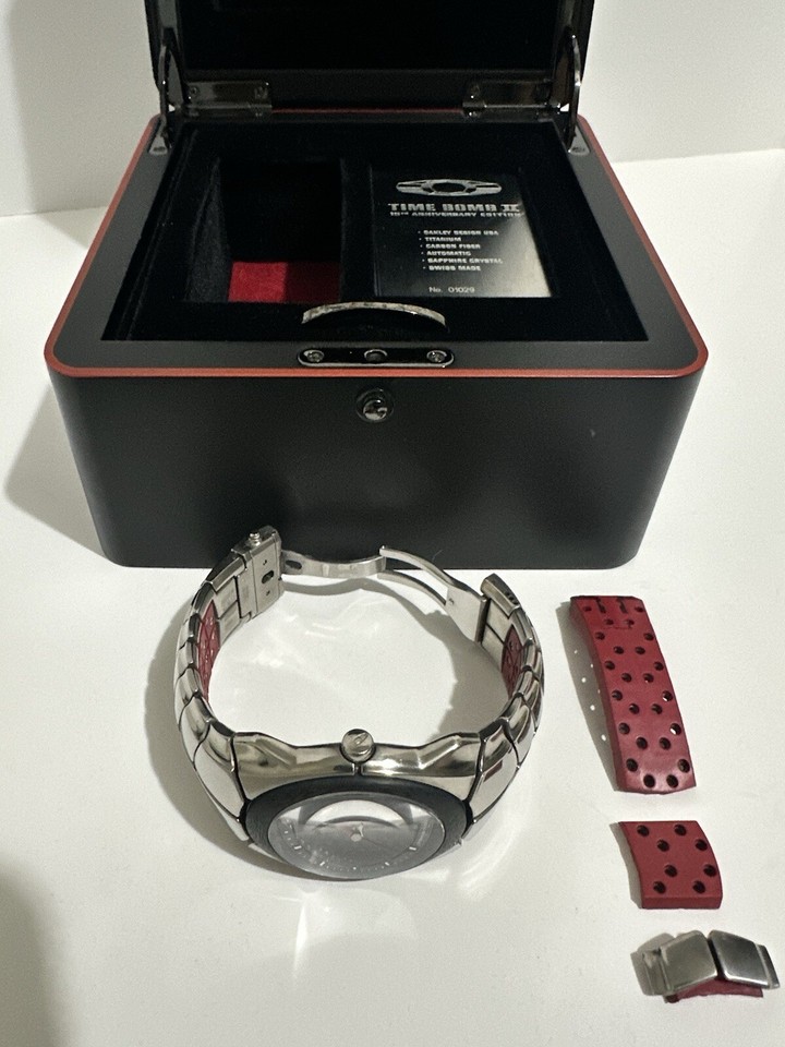 Oakley Watch Timebomb II w/ Carbon Fiber Dial 10th Anniversary ...