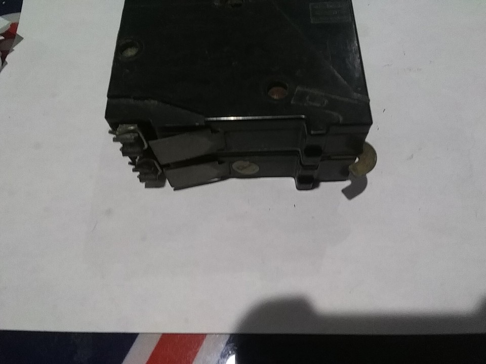 Eaton CH2100 2 Pole 100 Amp Circuit Breaker Tested 782113102375| eBay