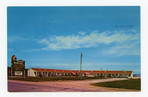 The Chief Motel Mackinaw City Michigan VTG Postcard Hotel US Hwy 23 ...