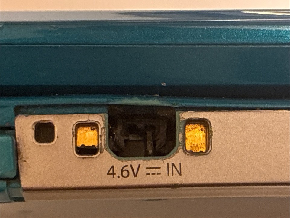 Nintendo 3DS Handheld System Console Aqua Blue Teal Model CTR-001 ...