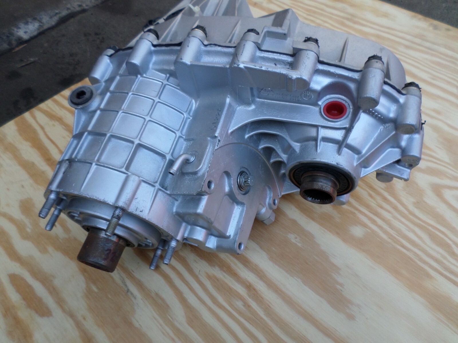 NP246 (NP8) Reman / Rebuilt Transfer Case w/ Heavy Duty Rear Case Fits ...