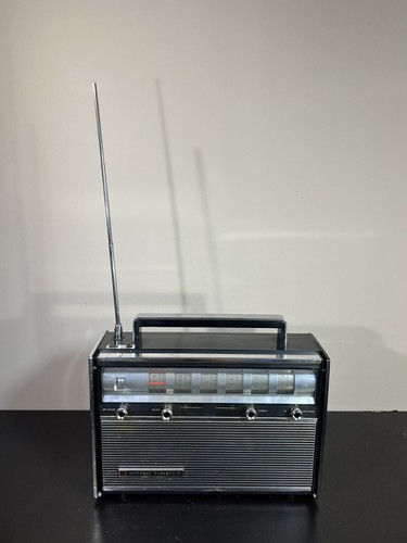 Vintage National Panasonic RF-3000 A 6 Band Portable Shortwave Radio ...