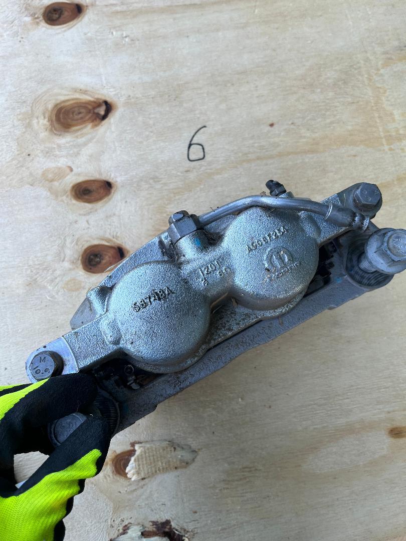 2019 - 2022 RAM 2500 3500 Mopar Brake Caliper Left + Right 68453093AB ...