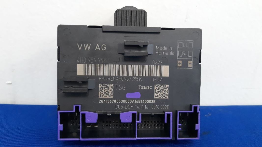 14 Porsche Cayenne 92a 958 Rear Left Driver Side Door Control Module ...