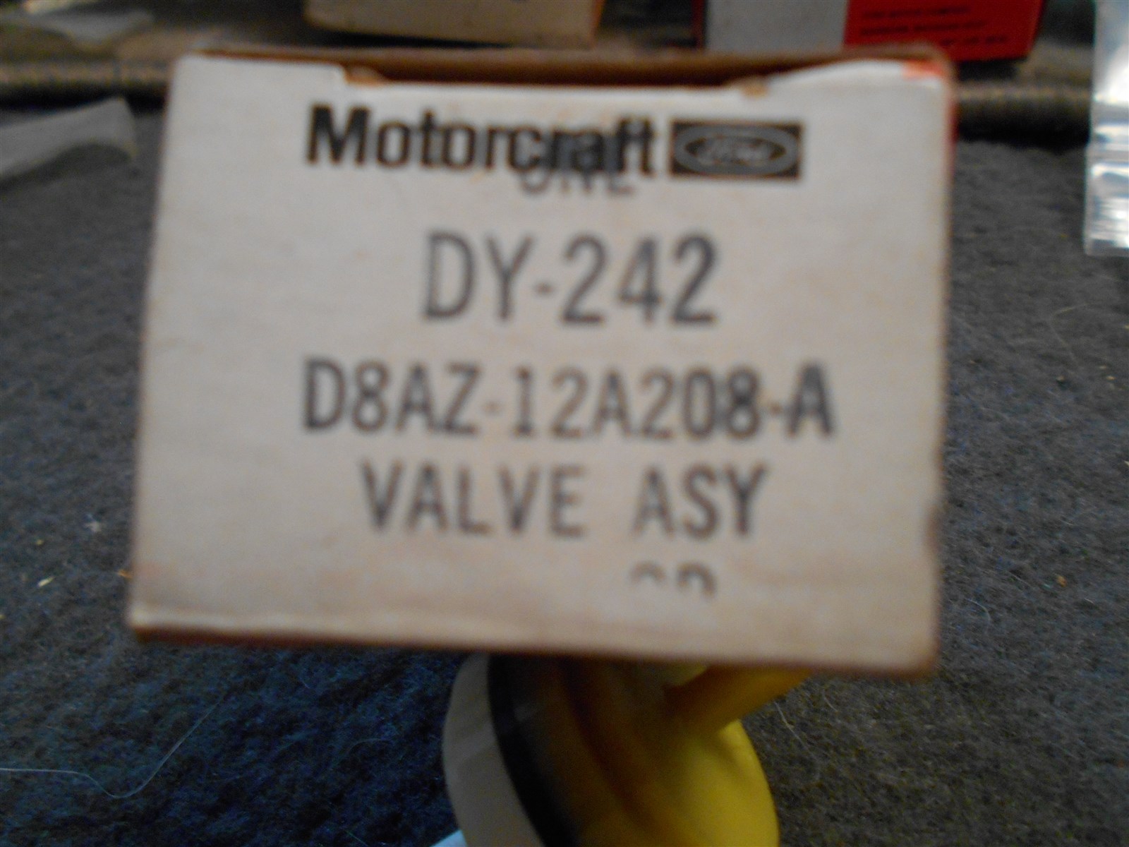 NOS FORD DISTRIBUTOR RETARD CONTROL VALVE ASSEMBLY D8AZ-12A208-A NEW ...