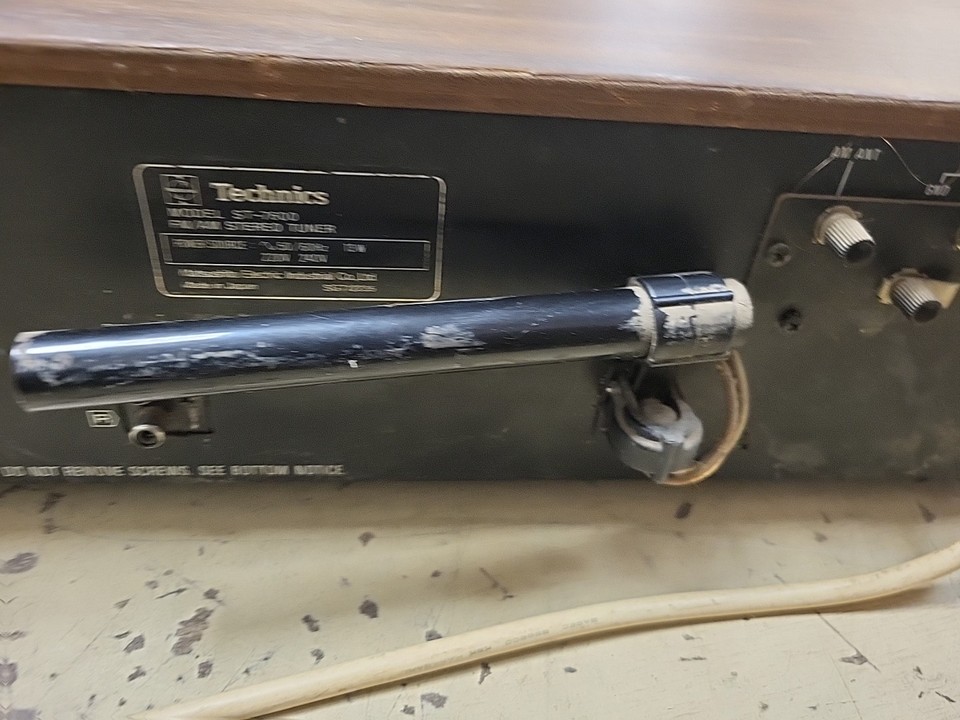 TECHNICS ST-7600 Stereo Tuner FM/AM Radio Tuner Separate - Spares Or ...