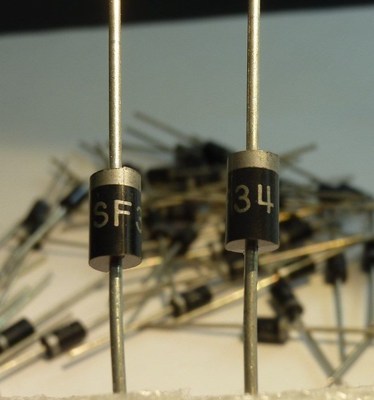 SF34 / FAST SWITCHING DIODE / COMPARABLE TO ECG588, NTE588 / 50 PIECES ...