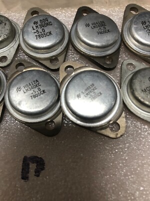 Voltage Regulators - 7805 Voltage Regulator