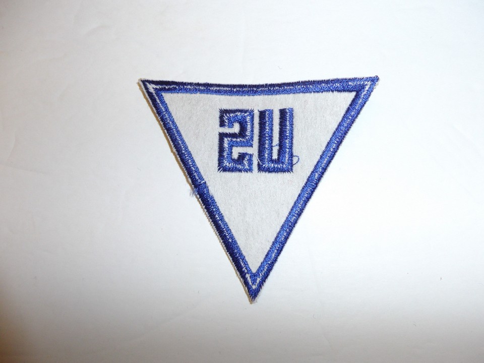 b2556 WW 2 US Civilian triangle shoulder patch contractor R22E | eBay