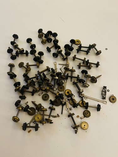 50 + Lot of HO Metal Axle Wheels for Model Trains | eBay