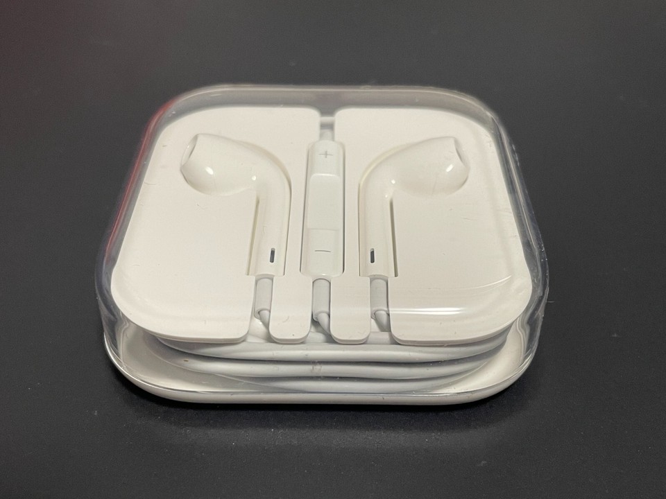Original OEM Apple iPhone EarPods Wired 3.5mm Headset Earbud Headphones ...