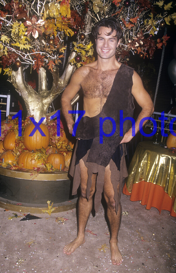 #4108,PATRICK MULDOON,BARECHESTED,SHIRTLESS,barefoot,11X17 POSTER SIZE ...