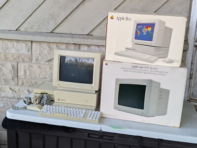 Apple IIGS Woz Edition, RGB Monitor in Original Boxes w/ Drive ...
