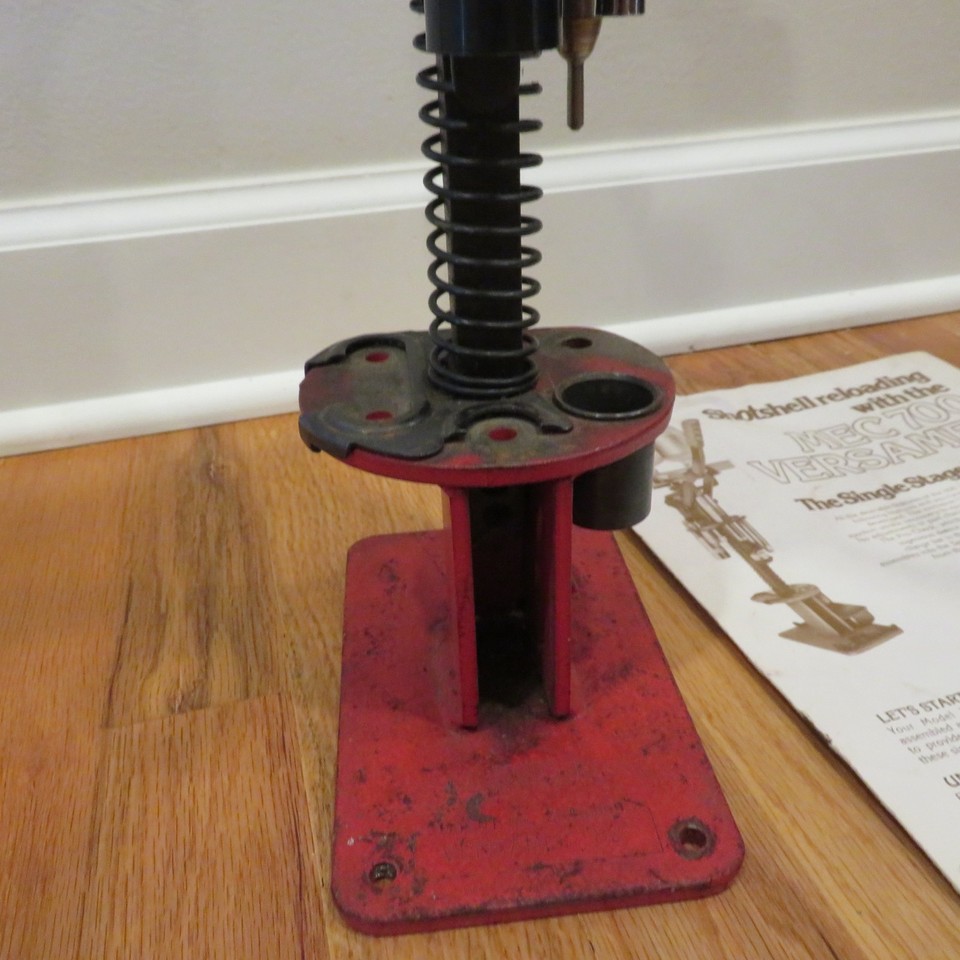 VTG Versamec Mec 700 Manual 20 Ga. Benchtop Shell Reloader With Manual ...