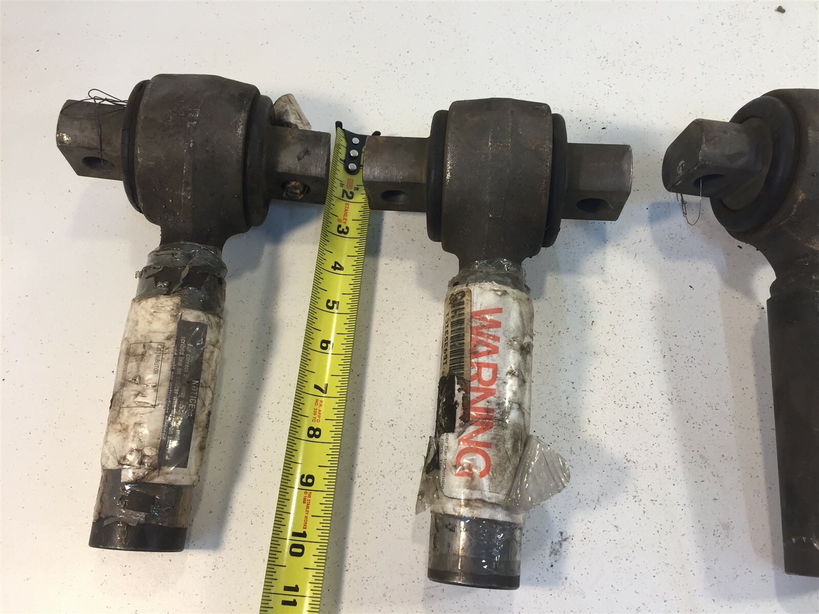 Genuine International 1693531C1 Tube | eBay