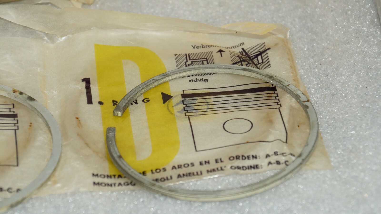 Genuine vintage Goetze standard piston rings set for Allis Chalmers ...