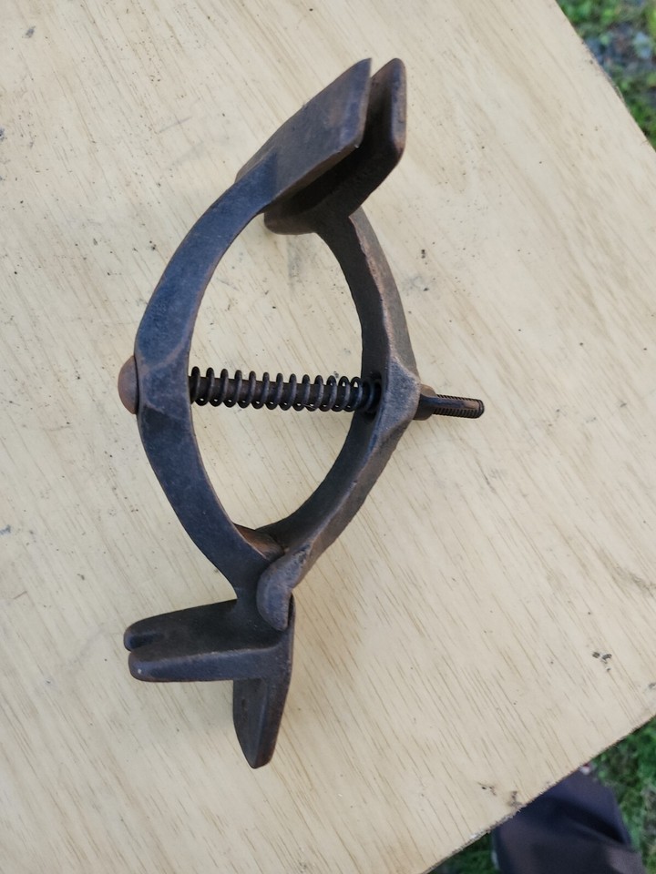 Vintage Vise Cast Iron HAND SAW SHARPENING VISE Bench Mount Saw Vice | eBay